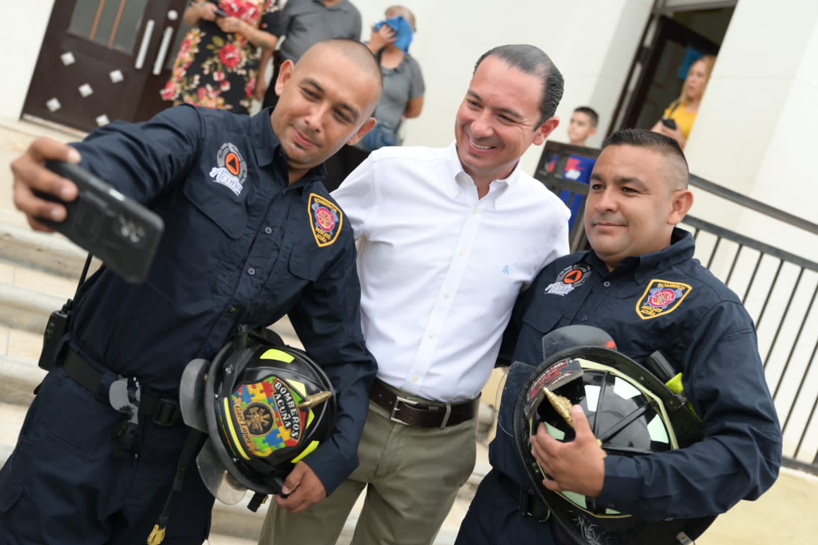CON UNA MISA, DESAYUNO Y RECORRIDO POR LA CIUDAD, OFICIALES Y VOLUNTARIOS DEL HEROICO CUERPO DE ...