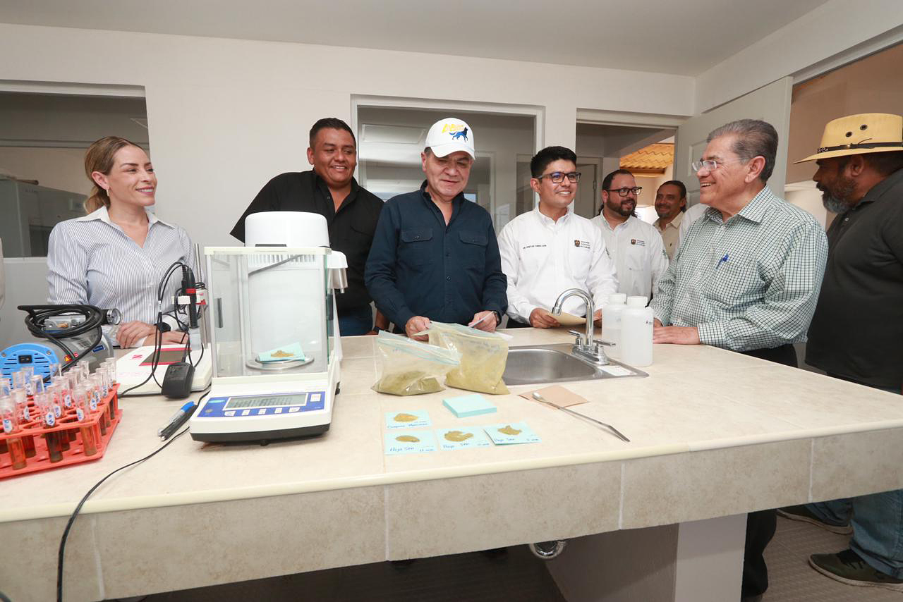 Inaugura UAdeC el Laboratorio Polifuncional en el Centro de ...