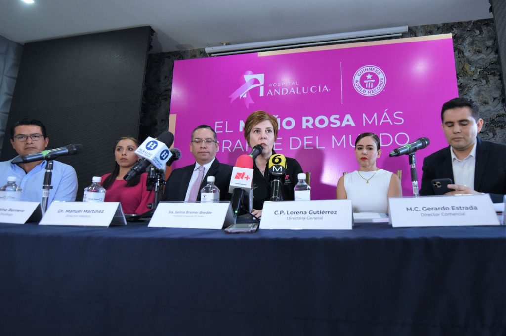 Por campaña de prevención del cáncer de mama buscan formar el moño rosa ...