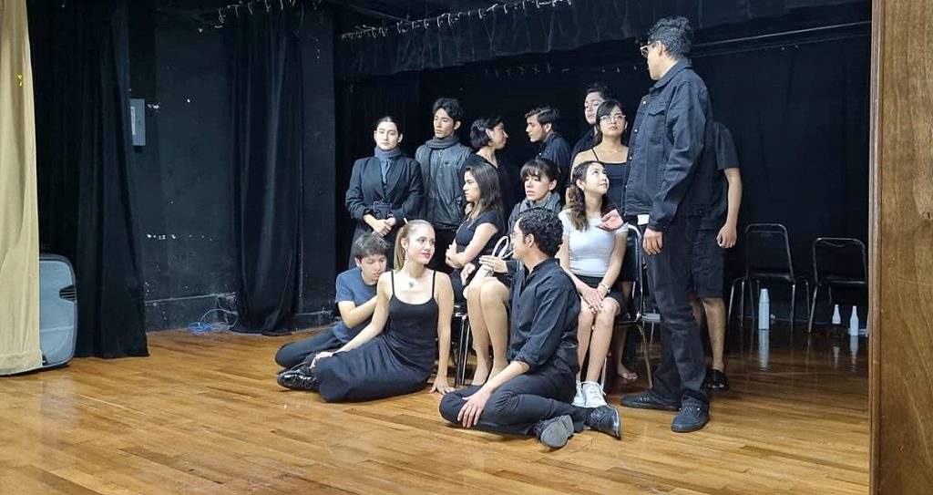 Descubre y Potencia tu Talento en los Talleres Artísticos de la UAdeC